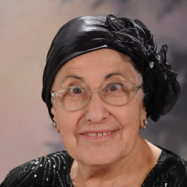 About Huvy – The Artist Behind Inspiring Judaica Art